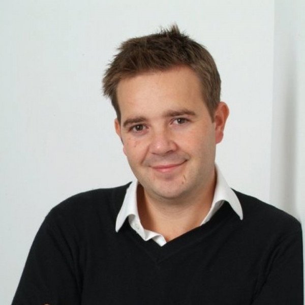 Alex Gisbert: “Creemos firmemente en la agencia presencial ...