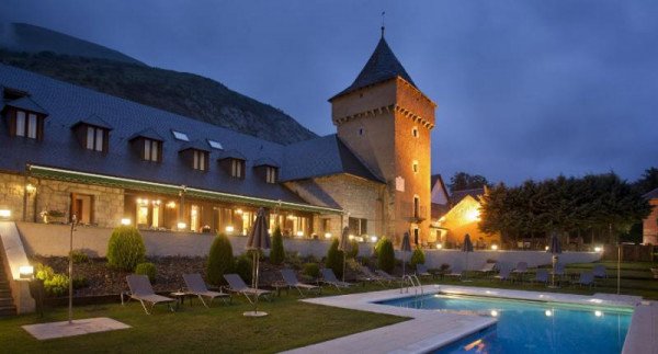 Paradores ingresó 255 M € en 2016, un 10% más | Hoteles y Alojamientos