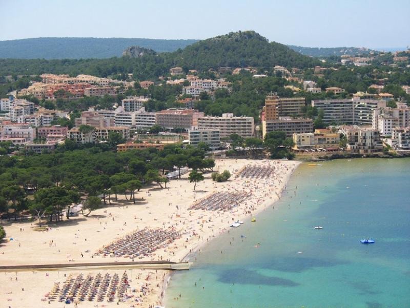 El turismo de sol y playa puede y debe ser sostenible | Economía