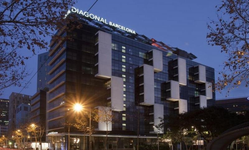 El hotel Silken Diagonal de Barcelona cambia de manos | Hoteles y ...