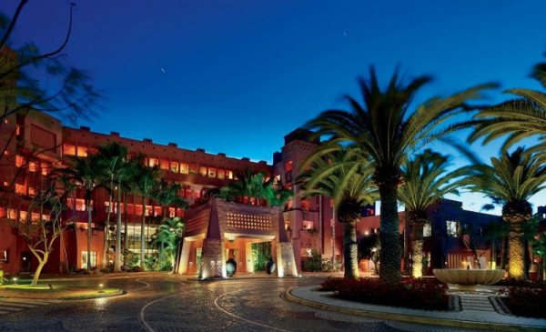 Blackstone compra HI Partners por 630 M € | Hoteles y Alojamientos
