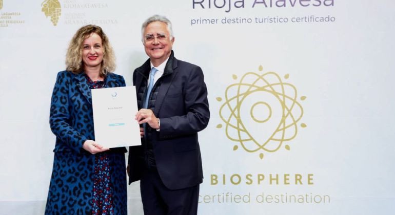 La Rioja Alavesa consigue el certificado Biosphere de turismo ...