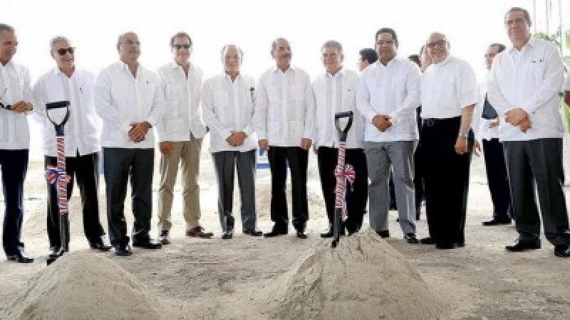 Rainieri inicia construcción del proyecto Los Corbanitos en Peravia ...