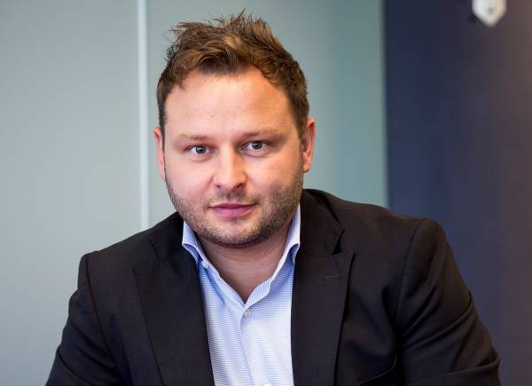 Sam Turner: 'El mayor desafío es seguir siendo relevante para los ...