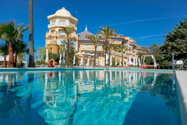 El hotel Meliá Isla Canela inicia temporada tras su reforma