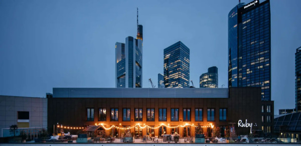 IHG compra Ruby Hotels en 110,5 M €, suma su 20ª marca y 20 hoteles urbanos