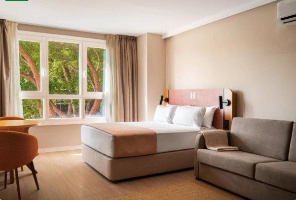 Onix Capital promoverá dos activos para Limehome en Sevilla y Santander