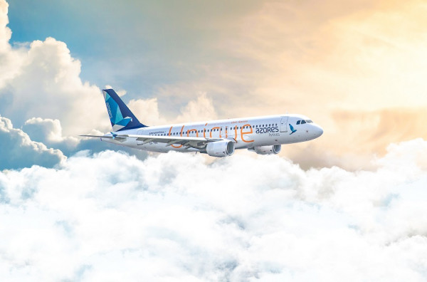 Azores Airlines logra su primer vuelo sostenible